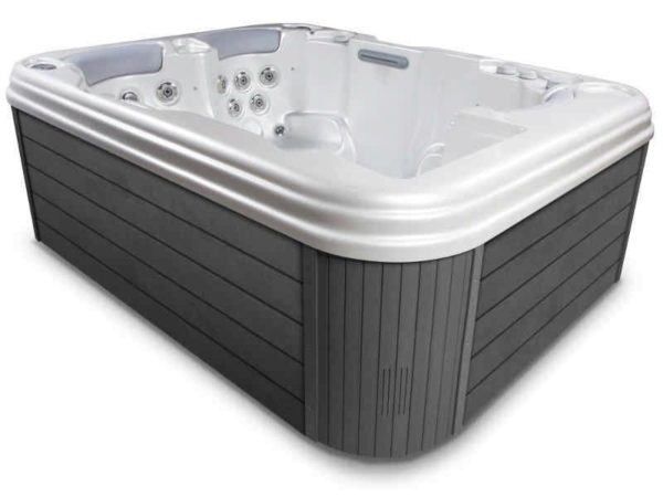 Wellis MyLine Titan spa whirlpool - jacuzzi | PoolPlaza